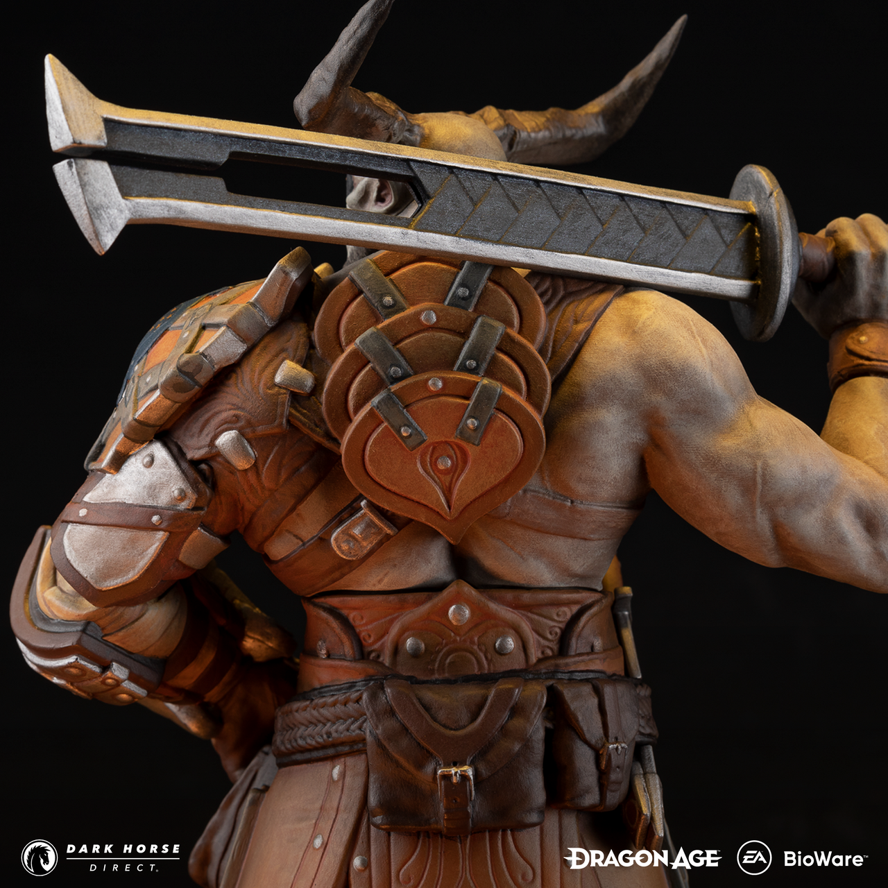Dragon Age: The Iron Bull Statuette – Dark Horse Direct