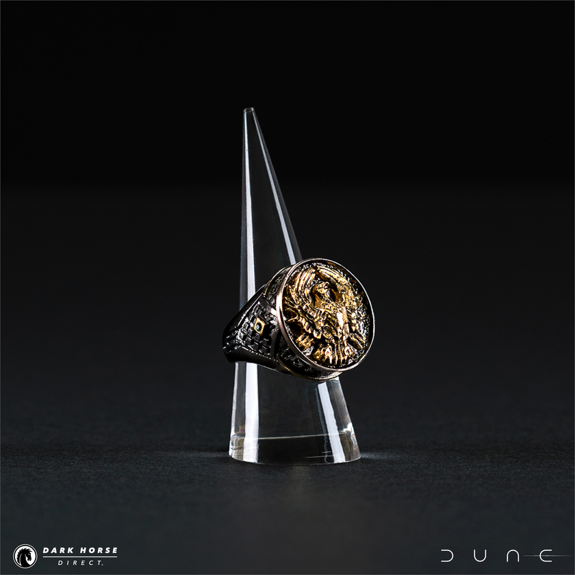 Dune: Atreides Signet Ring Replica – Dark Horse Direct