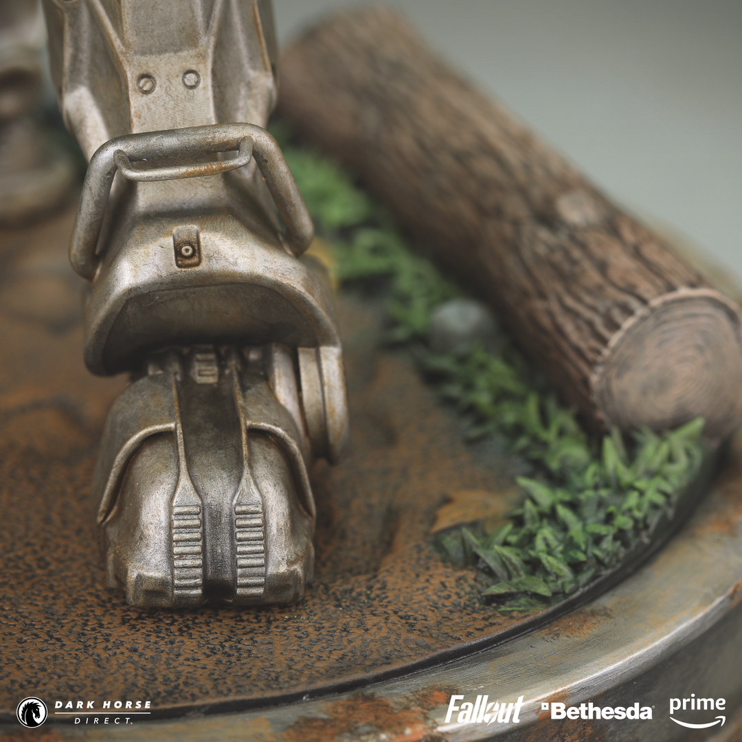 Fallout (Amazon): Maximus Figure – Dark Horse Direct