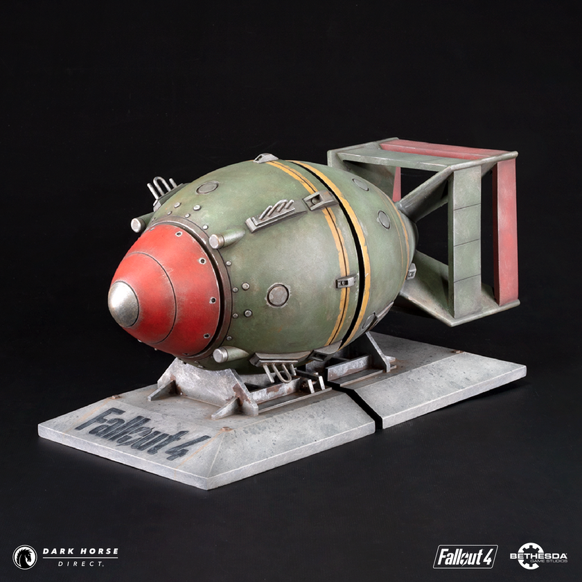 Fallout 4: Liberty Prime Nuke Bomb Bookends – Dark Horse Direct