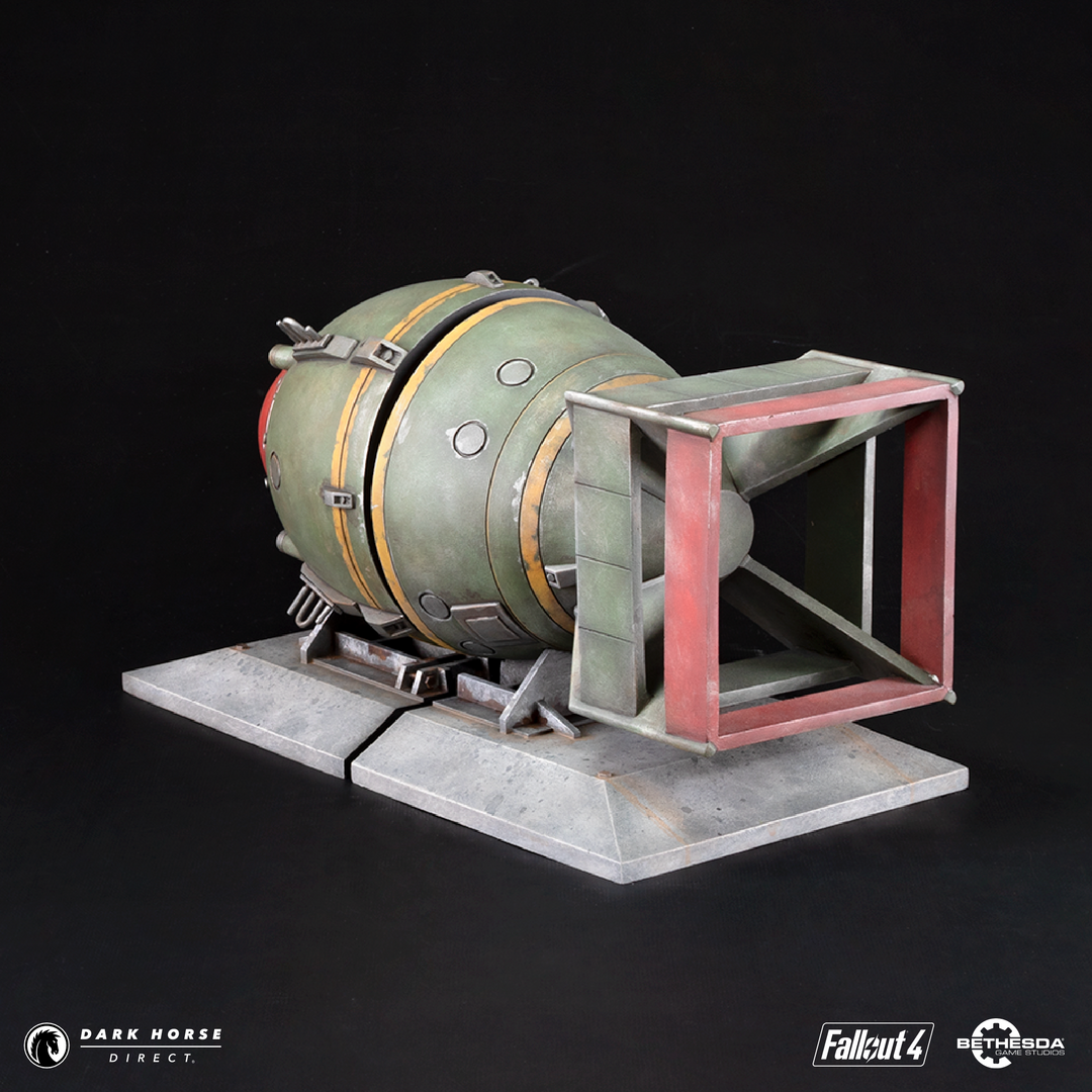 Fallout 4: Liberty Prime Nuke Bomb Bookends – Dark Horse Direct