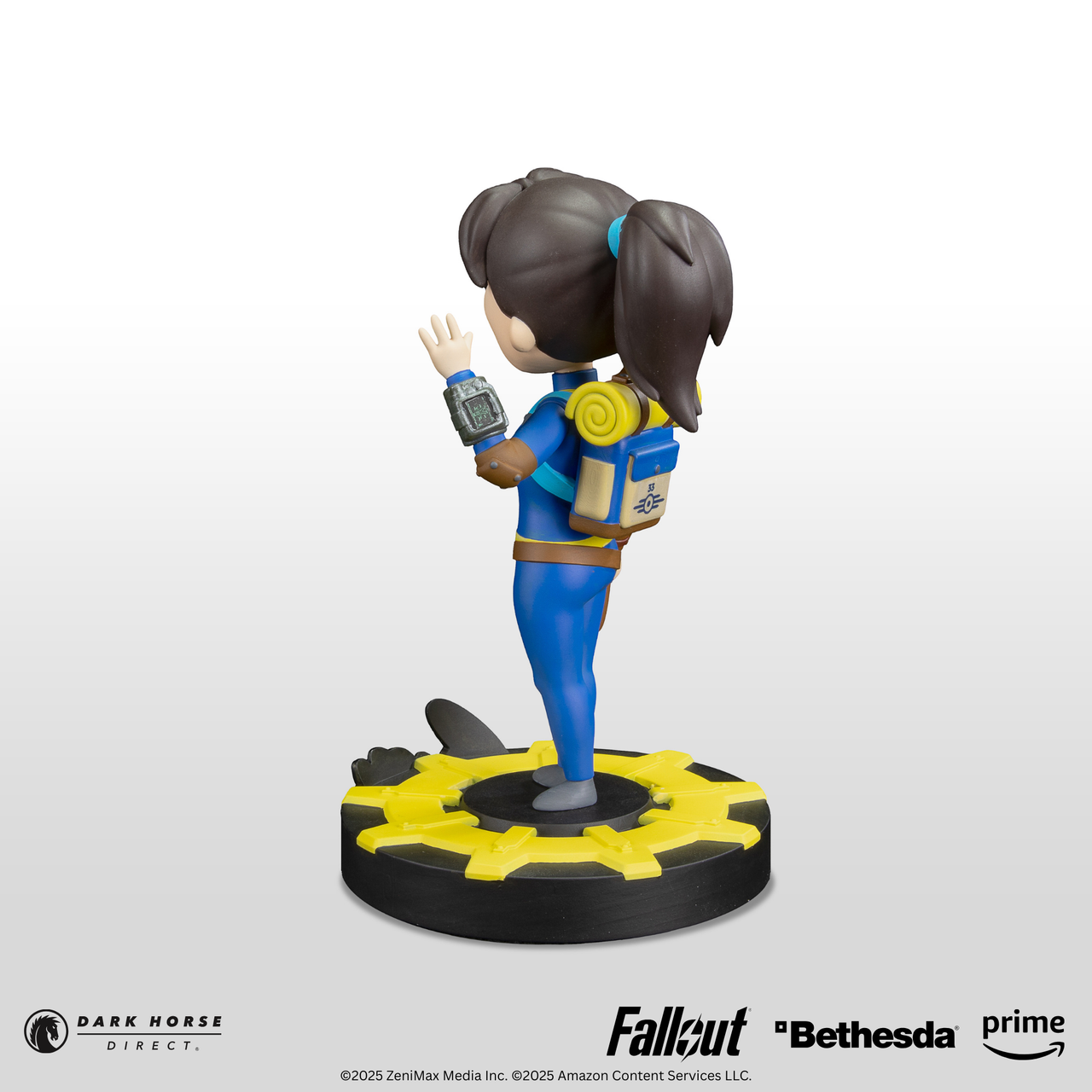 Fallout (Amazon): Stylized Lucy 8" Vinyl Figure – Dark Horse Direct