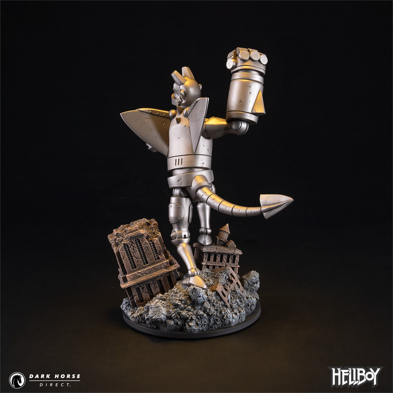 Giant Robot Hellboy – Mantic Series – Dark Horse Direct