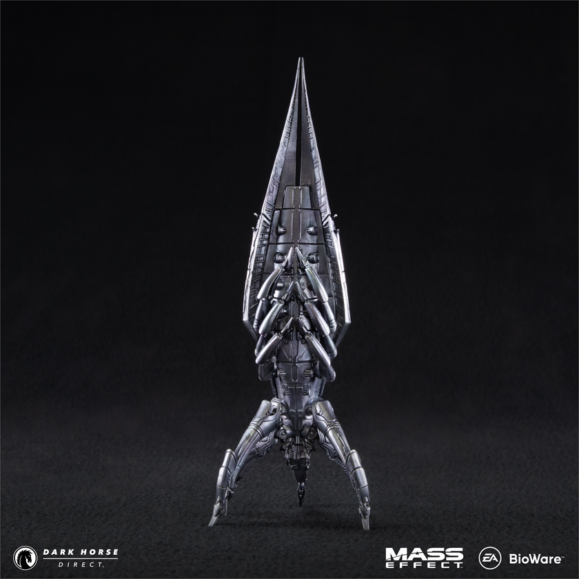 Mass Effect: 8" Reaper Sovereign Die-Cast Ship Replica - Silver Varian ...