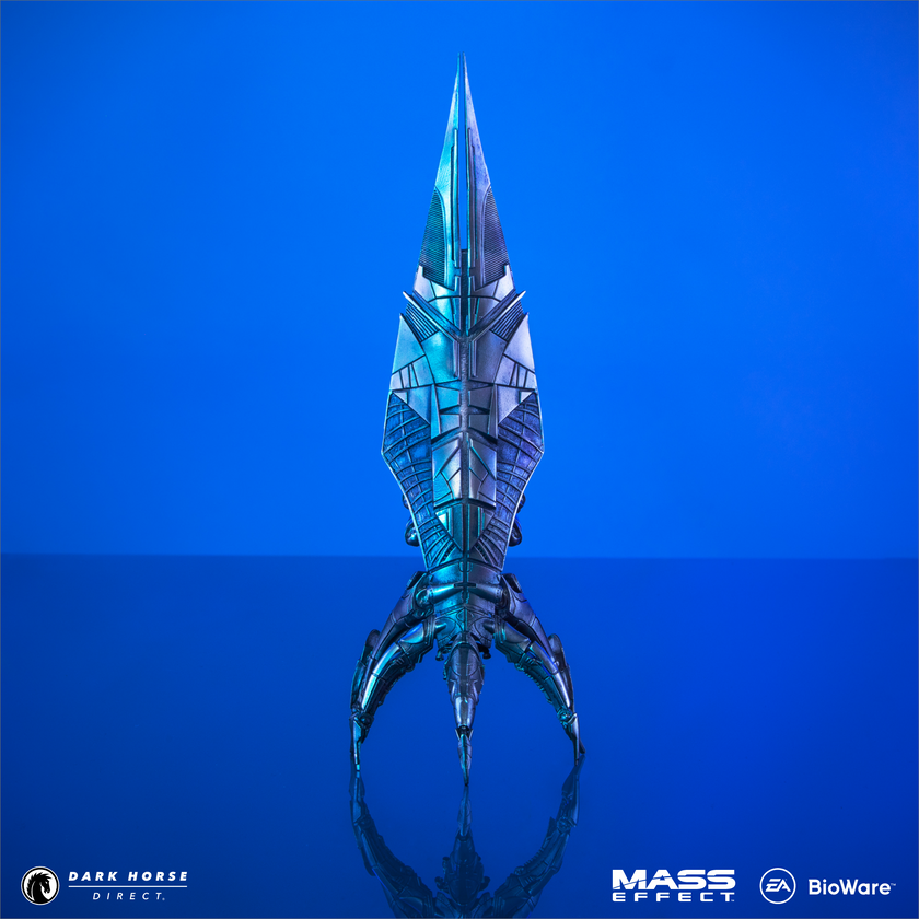 Mass Effect: 8" Reaper Sovereign Die-Cast Ship Replica - Silver Varian ...