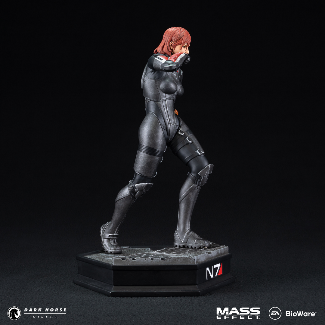 Mass Effect: Commander Jane Shepard 1/6 Scale Statue – Dark Horse Direct