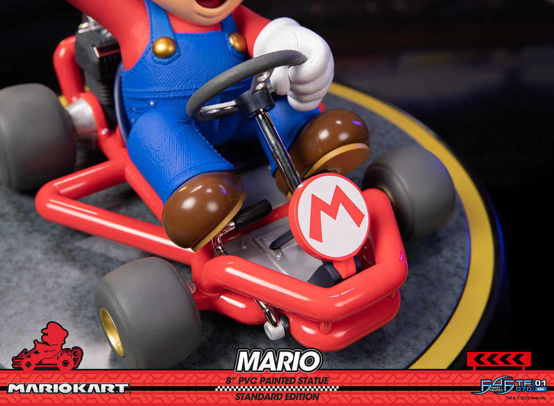 Mario Kart - PVC Statue (Standard Edition) – Dark Horse Direct