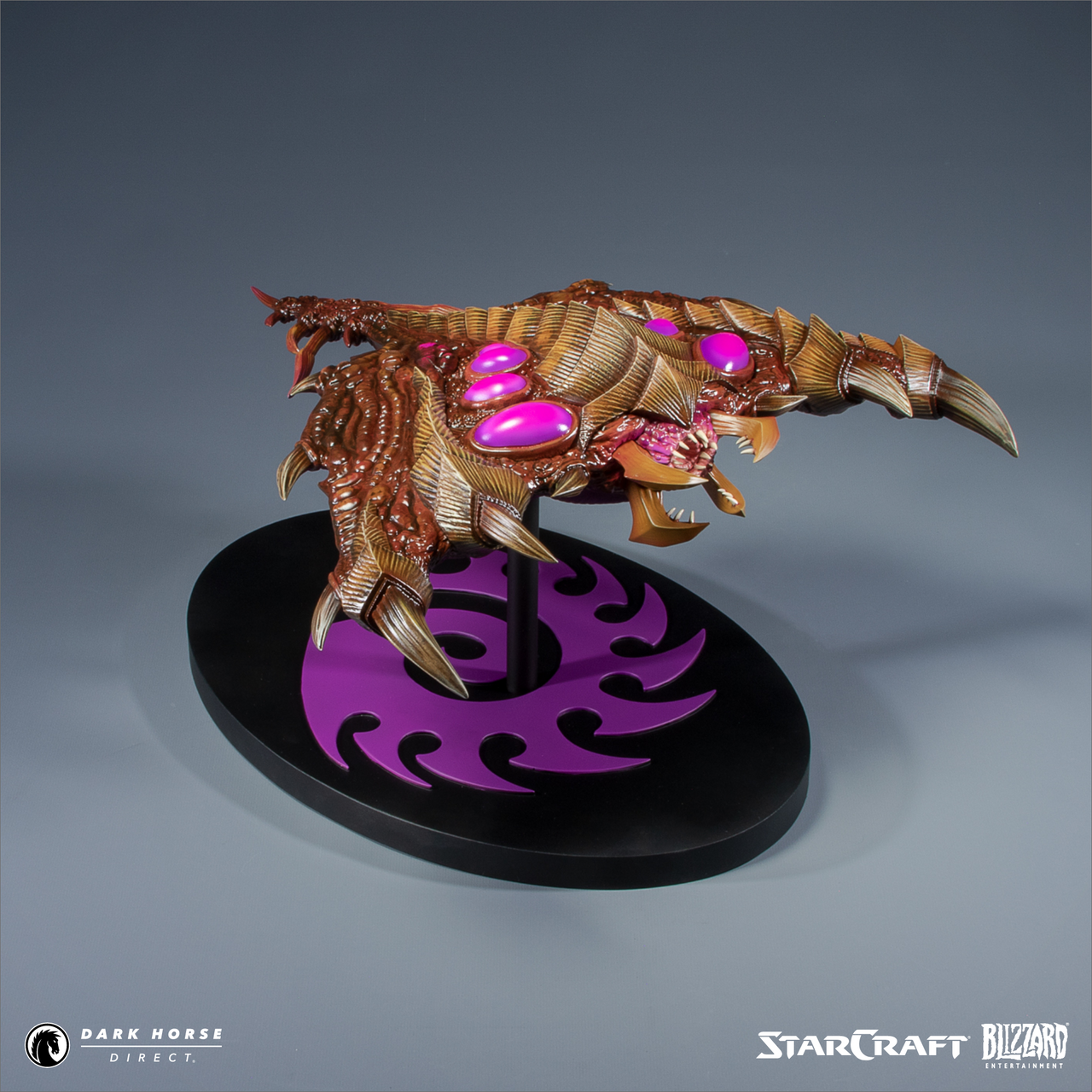 StarCraft: Zerg Brood Lord Replica – Dark Horse Direct