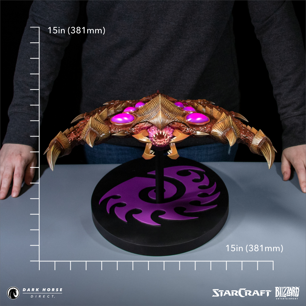 StarCraft: Zerg Brood Lord Replica – Dark Horse Direct