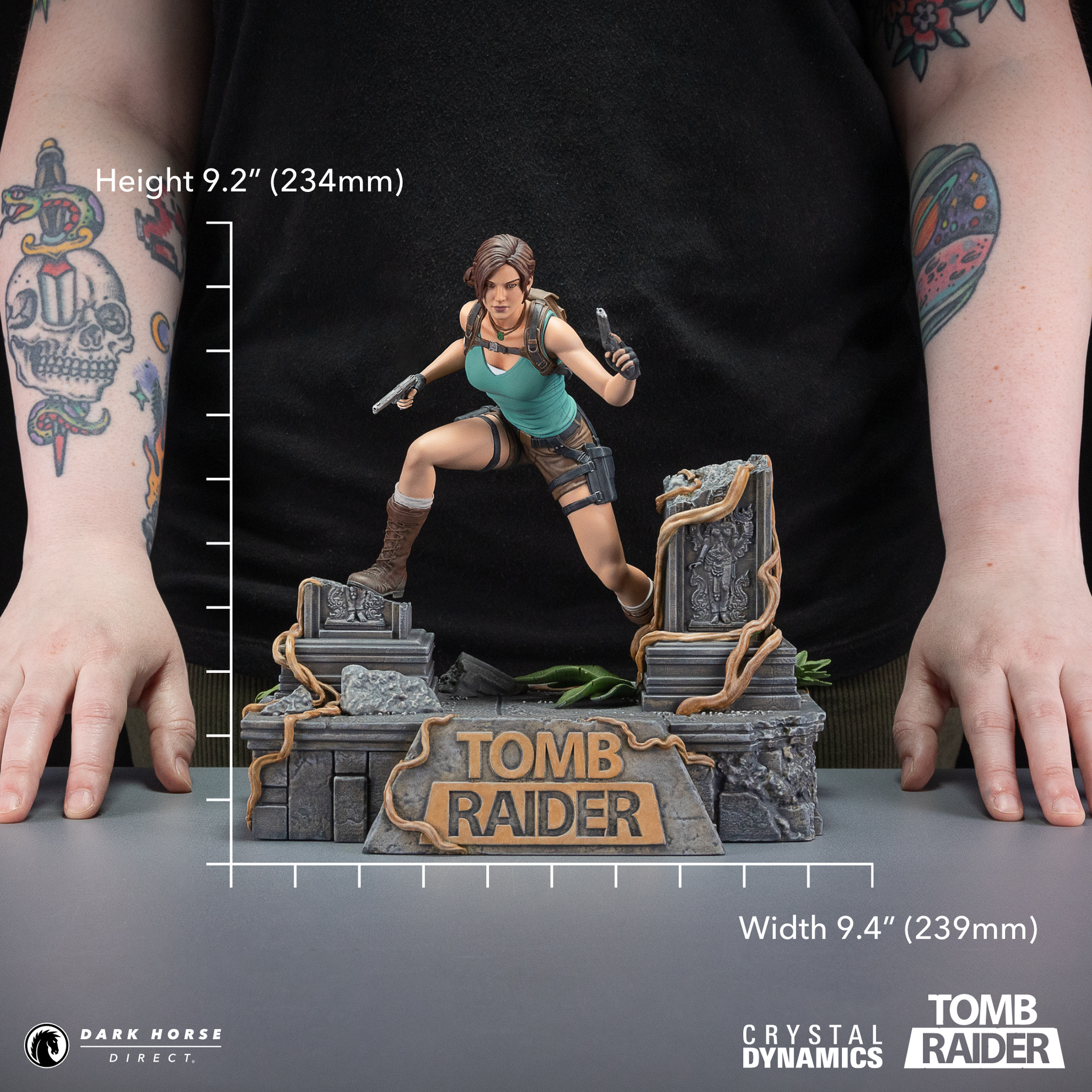 TOMB RAIDER: Lara Croft PVC Statue – Dark Horse Direct