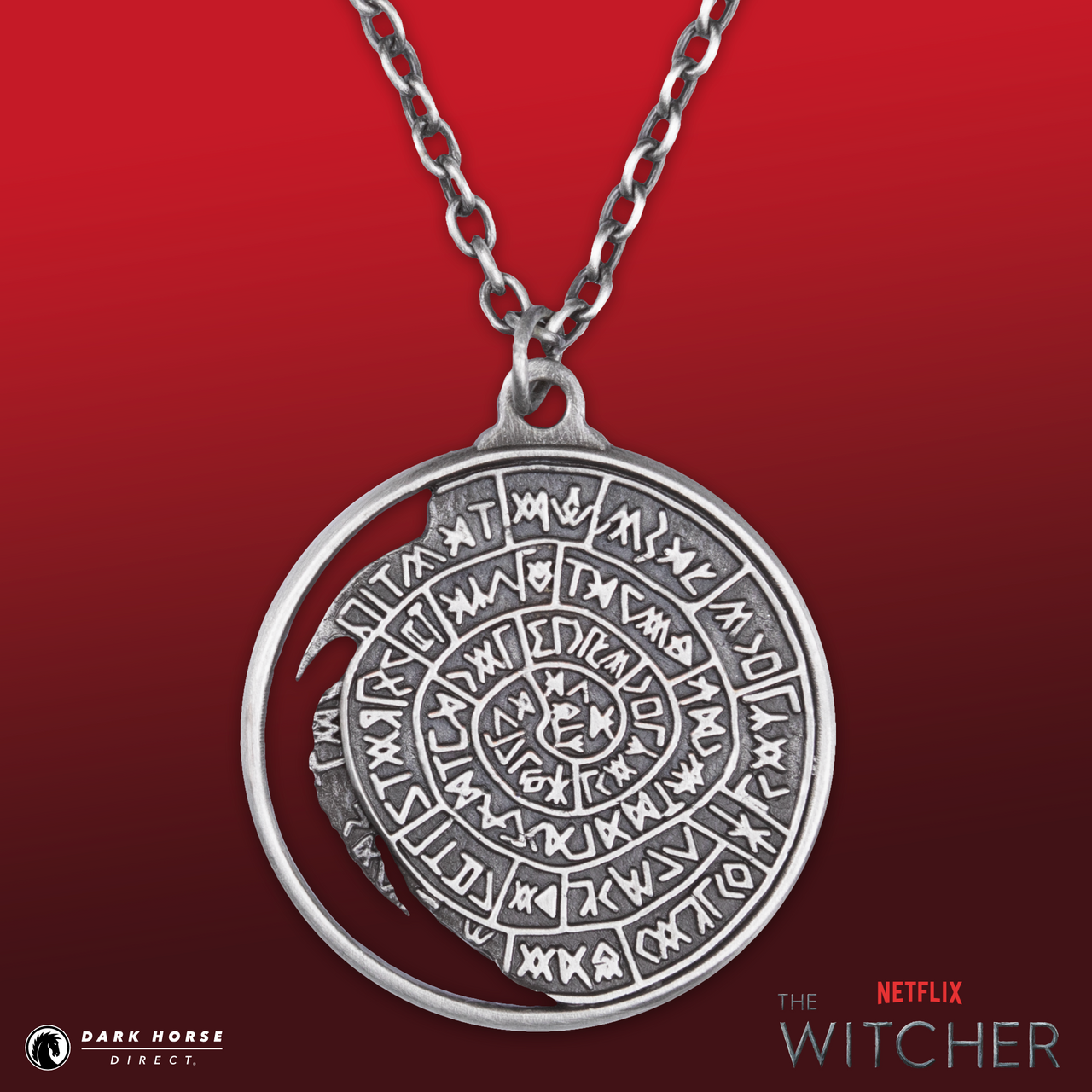 The Witcher (NETFLIX SEASON 3): Wolf Medallion Necklace Deluxe Edition ...