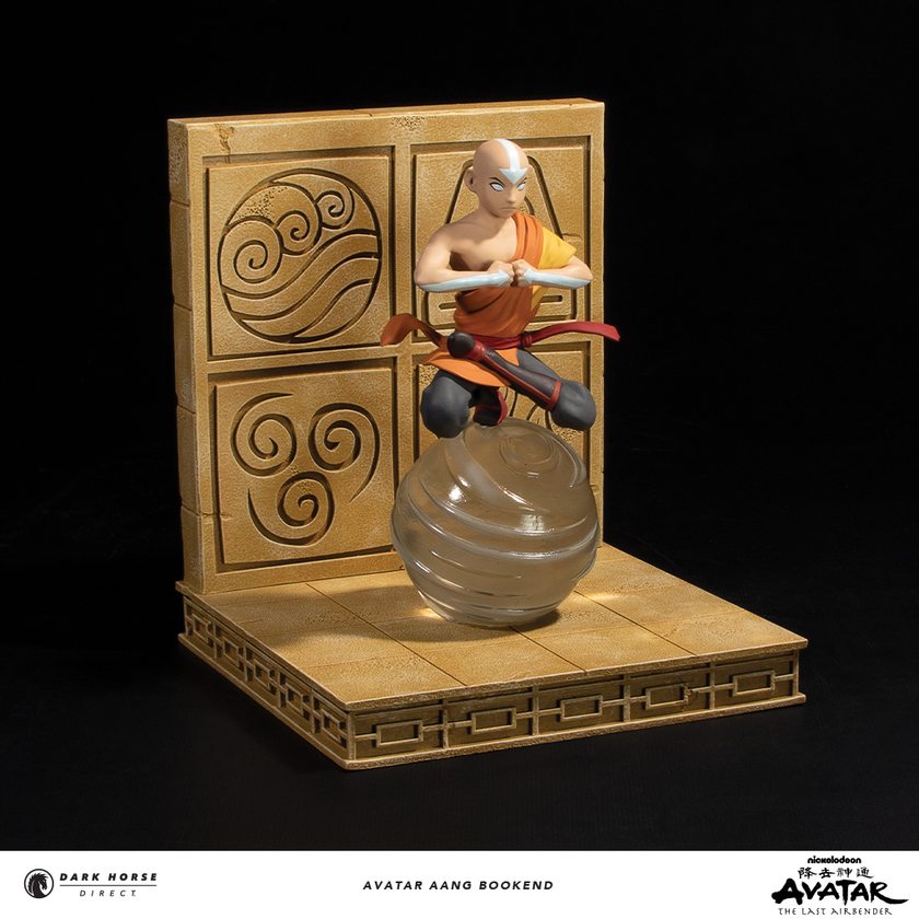 Avatar: The Last Airbender – Avatar Aang Bookend – Dark Horse Direct
