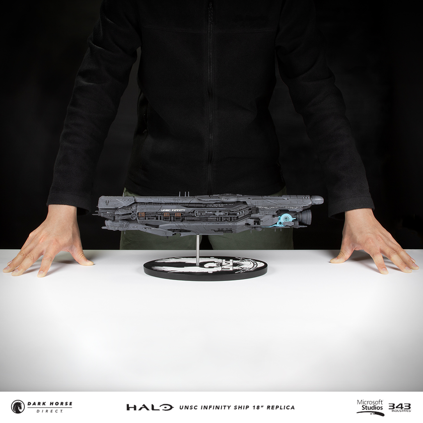 Halo UNSC Infinity Ship 18" Replica – Dark Horse Direct
